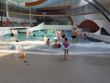 Półkolonie w Wodnym Parku Tychy połączone z nauką pływania - Wodny Park ...